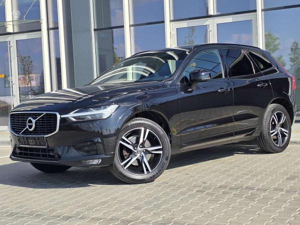 Black Volvo XC60 2019 in Vilnius, with an engine capacity of 1.97 L and mileage of 242 thousand km for 24200 €, photo 3 on AUTOMOTO.COM.LV