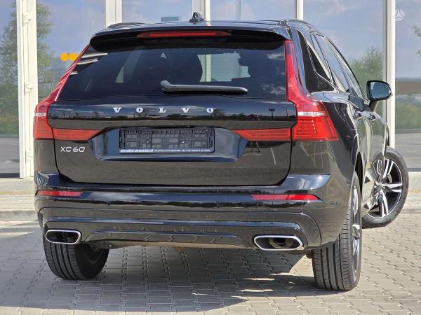 Black Volvo XC60 2019 in Vilnius, with an engine capacity of 1.97 L and mileage of 242 thousand km for 24200 €, photo 6 on AUTOMOTO.COM.LV