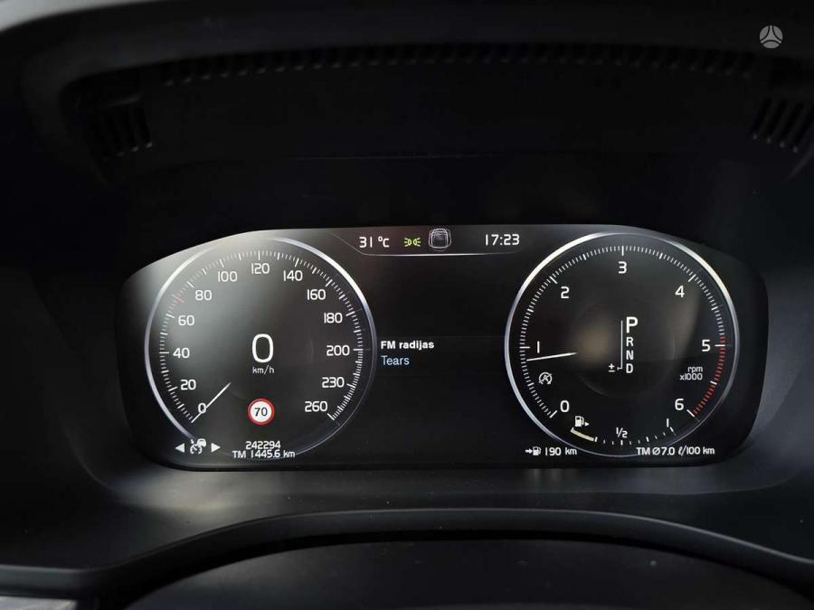 Черный Вольво ХС60 2019 в Вильнюс, объемом двигателя 1.97 л и пробегом 242 тыс. км за 24200 €, фото 13 на AUTOMOTO.COM.LV