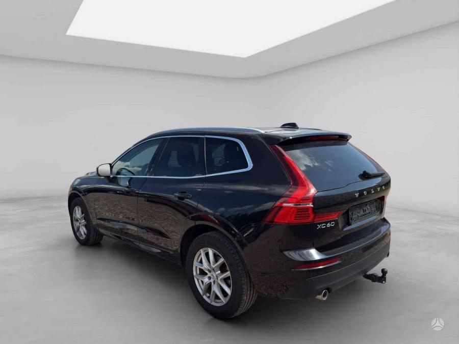 Melns Volvo XC60 2019 Viļņa, ar dzinēja tilpumu 2.00 L un nobraukumu 277 tūkst. km par 20890 €, foto 5 vietnē AUTOMOTO.COM.LV