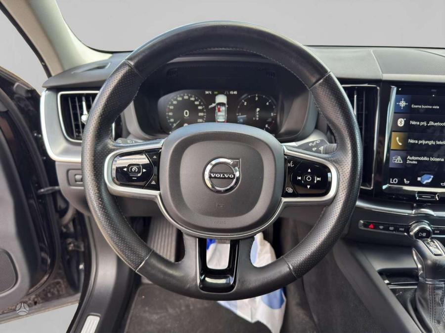 Melns Volvo XC60 2019 Viļņa, ar dzinēja tilpumu 2.00 L un nobraukumu 277 tūkst. km par 20890 €, foto 11 vietnē AUTOMOTO.COM.LV