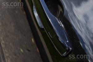 Black Volvo XC60 2019 in Riga, with an engine capacity of 2.00 L and mileage of 193 thousand km for 19800 €, photo 9 on AUTOMOTO.COM.LV