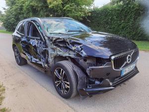 Black Volvo XC60 2019 in Kaunas, with an engine capacity of 1.97 L and mileage of 160 thousand km for 11500 €, photo 18 on AUTOMOTO.COM.LV