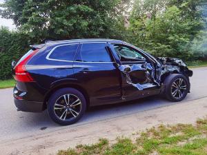Black Volvo XC60 2019 in Kaunas, with an engine capacity of 1.97 L and mileage of 160 thousand km for 11500 €, photo 29 on AUTOMOTO.COM.LV