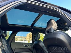 Black Volvo XC60 2019 in Riga, with an engine capacity of 2.00 L and mileage of 199 thousand km for 25600 €, photo 19 on AUTOMOTO.COM.LV