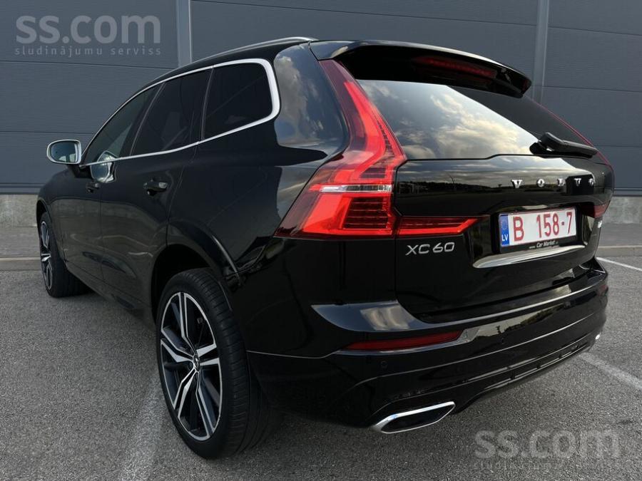 Black Volvo XC60 2019 in Riga, with an engine capacity of 2.00 L and mileage of 185 thousand km for 21900 €, photo 4 on AUTOMOTO.COM.LV