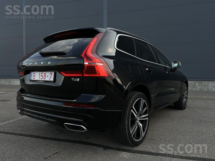 Black Volvo XC60 2019 in Riga, with an engine capacity of 2.00 L and mileage of 185 thousand km for 21900 €, photo 5 on AUTOMOTO.COM.LV