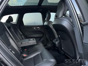 Black Volvo XC60 2019 in Riga, with an engine capacity of 2.00 L and mileage of 185 thousand km for 21900 €, photo 8 on AUTOMOTO.COM.LV