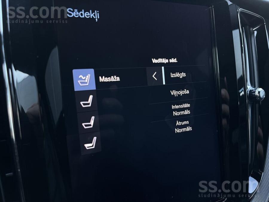 Black Volvo XC60 2019 in Riga, with an engine capacity of 2.00 L and mileage of 185 thousand km for 21900 €, photo 10 on AUTOMOTO.COM.LV