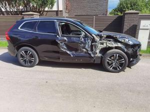Черный Вольво ХС60 2019 в Каунас, объемом двигателя 1.97 л и пробегом 160 тыс. км за 11800 €, фото 8 на AUTOMOTO.COM.LV
