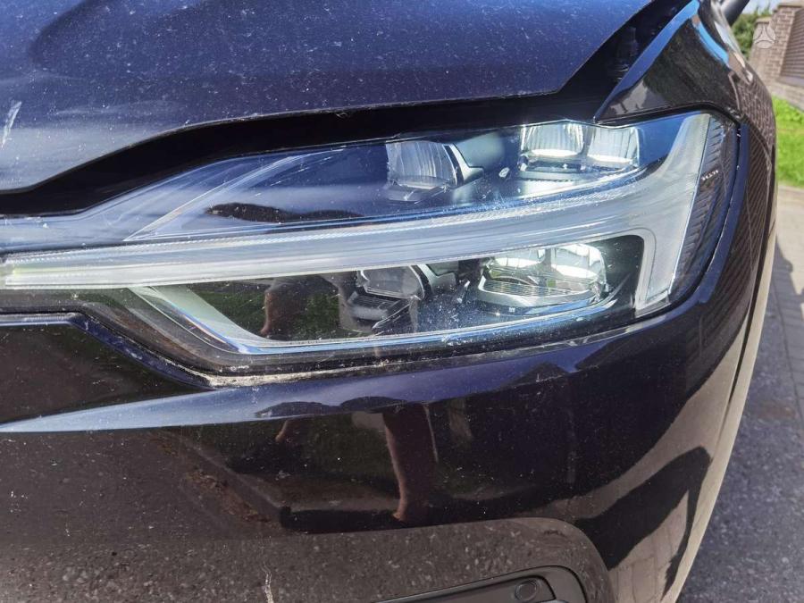 Черный Вольво ХС60 2019 в Каунас, объемом двигателя 1.97 л и пробегом 160 тыс. км за 11800 €, фото 45 на AUTOMOTO.COM.LV
