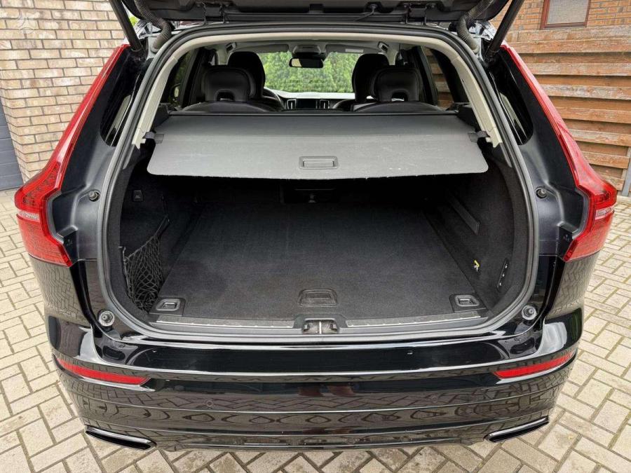 Melns Volvo XC60 2019 Kauņa, ar dzinēja tilpumu 1.97 L un nobraukumu 86 tūkst. km par 25500 €, foto 13 vietnē AUTOMOTO.COM.LV
