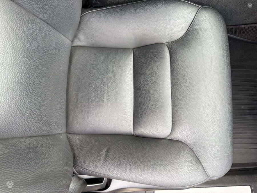 Melns Volvo XC60 2019 Kauņa, ar dzinēja tilpumu 1.97 L un nobraukumu 86 tūkst. km par 25500 €, foto 19 vietnē AUTOMOTO.COM.LV
