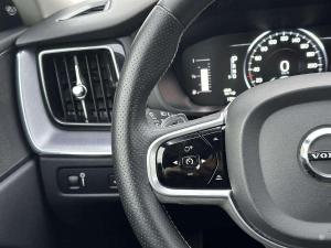 Melns Volvo XC60 2019 Kauņa, ar dzinēja tilpumu 1.97 L un nobraukumu 86 tūkst. km par 25500 €, foto 23 vietnē AUTOMOTO.COM.LV