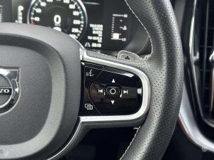 Melns Volvo XC60 2019 Kauņa, ar dzinēja tilpumu 1.97 L un nobraukumu 86 tūkst. km par 25500 €, foto 24 vietnē AUTOMOTO.COM.LV