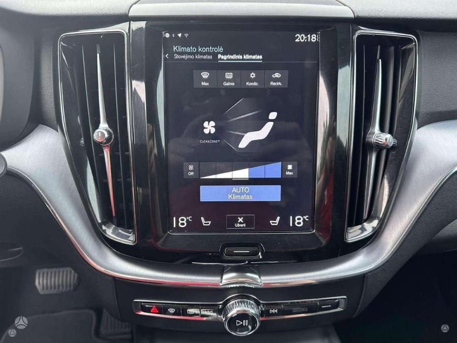 Melns Volvo XC60 2019 Kauņa, ar dzinēja tilpumu 1.97 L un nobraukumu 86 tūkst. km par 25500 €, foto 28 vietnē AUTOMOTO.COM.LV