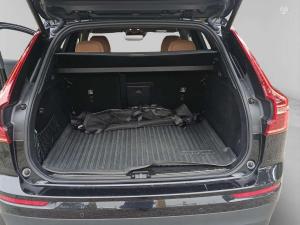Melns Volvo XC60 2019 Viļņa, ar dzinēja tilpumu 2.00 L un nobraukumu 294 tūkst. km par 17790 €, foto 17 vietnē AUTOMOTO.COM.LV
