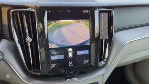 Black Volvo XC60 2019 in Panevezys, with an engine capacity of 1.97 L and mileage of 189 thousand km for 19301 €, photo 10 on AUTOMOTO.COM.LV