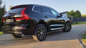 Black Volvo XC60 2019 in Panevezys, with an engine capacity of 1.97 L and mileage of 189 thousand km for 19301 €, photo 12 on AUTOMOTO.COM.LV