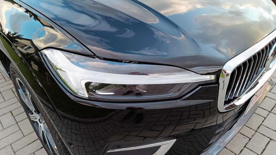 Melns Volvo XC60 2019 Klaipėda, ar dzinēja tilpumu 2.00 L un nobraukumu 129 tūkst. km par 22000 €, foto 16 vietnē AUTOMOTO.COM.LV