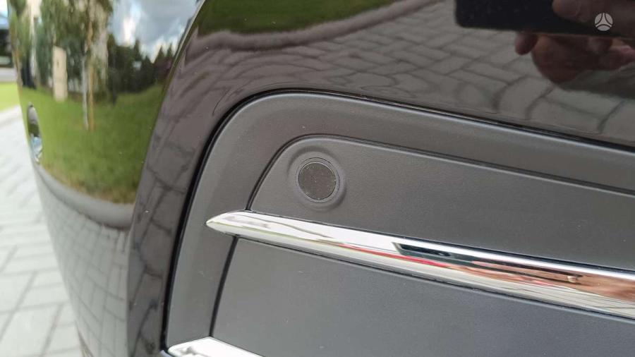Melns Volvo XC60 2019 Klaipėda, ar dzinēja tilpumu 2.00 L un nobraukumu 129 tūkst. km par 22000 €, foto 17 vietnē AUTOMOTO.COM.LV