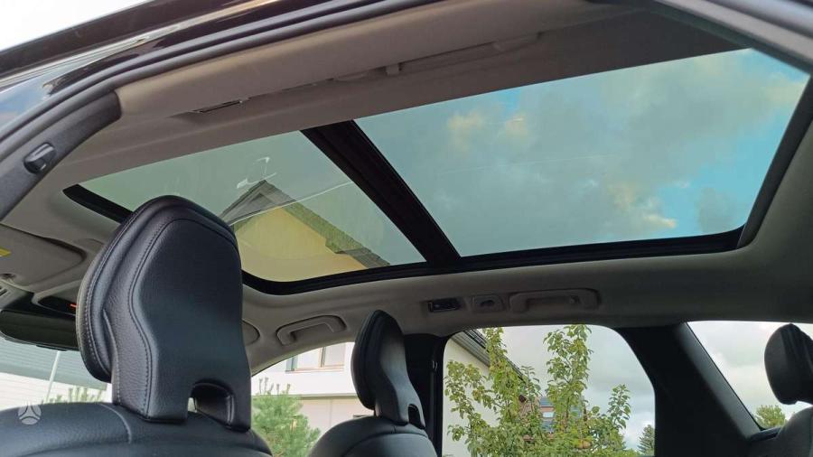 Melns Volvo XC60 2019 Klaipėda, ar dzinēja tilpumu 2.00 L un nobraukumu 129 tūkst. km par 22000 €, foto 37 vietnē AUTOMOTO.COM.LV