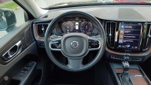 Melns Volvo XC60 2019 Klaipėda, ar dzinēja tilpumu 2.00 L un nobraukumu 129 tūkst. km par 22000 €, foto 40 vietnē AUTOMOTO.COM.LV