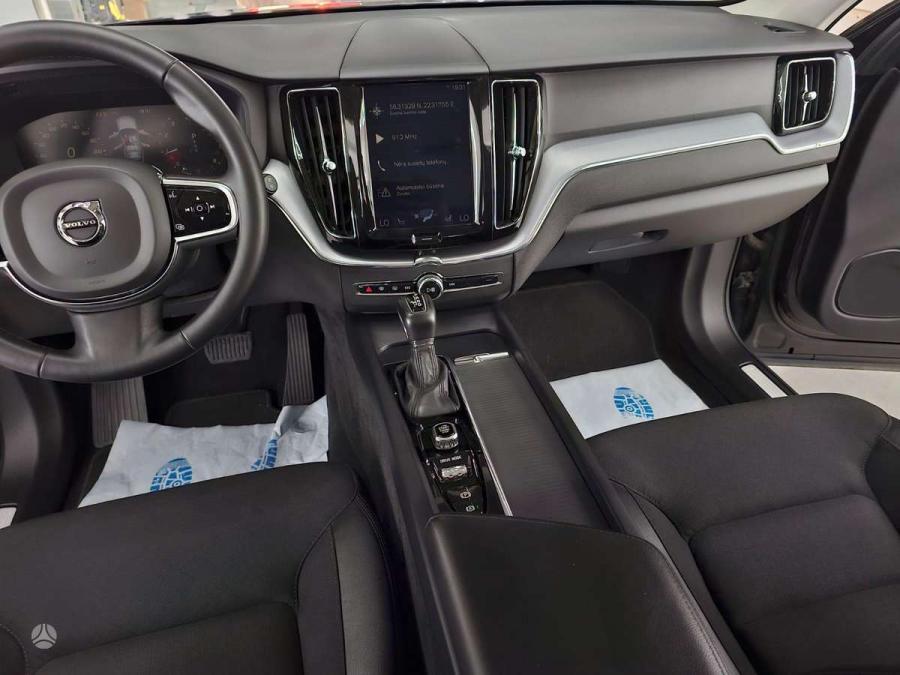 Melns Volvo XC60 2019 Mažeikiai, ar dzinēja tilpumu 2.00 L un nobraukumu 249 tūkst. km par 20500 €, foto 16 vietnē AUTOMOTO.COM.LV