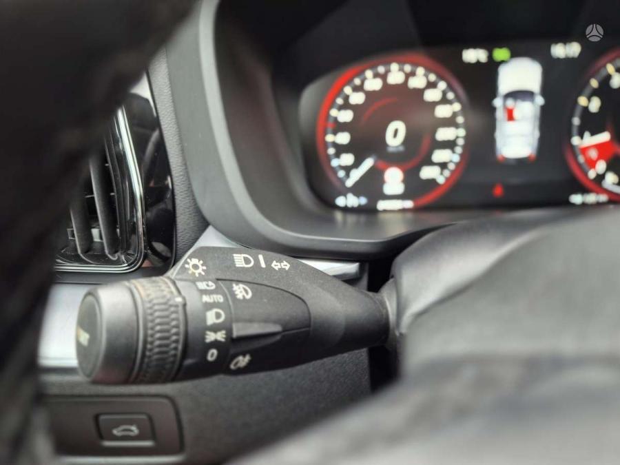 Melns Volvo XC60 2019 Mažeikiai, ar dzinēja tilpumu 2.00 L un nobraukumu 249 tūkst. km par 20500 €, foto 29 vietnē AUTOMOTO.COM.LV