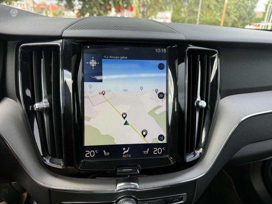 Black Volvo XC60 2019 in Taurage, with an engine capacity of 1.97 L and mileage of 120 thousand km for 21999 €, photo 23 on AUTOMOTO.COM.LV
