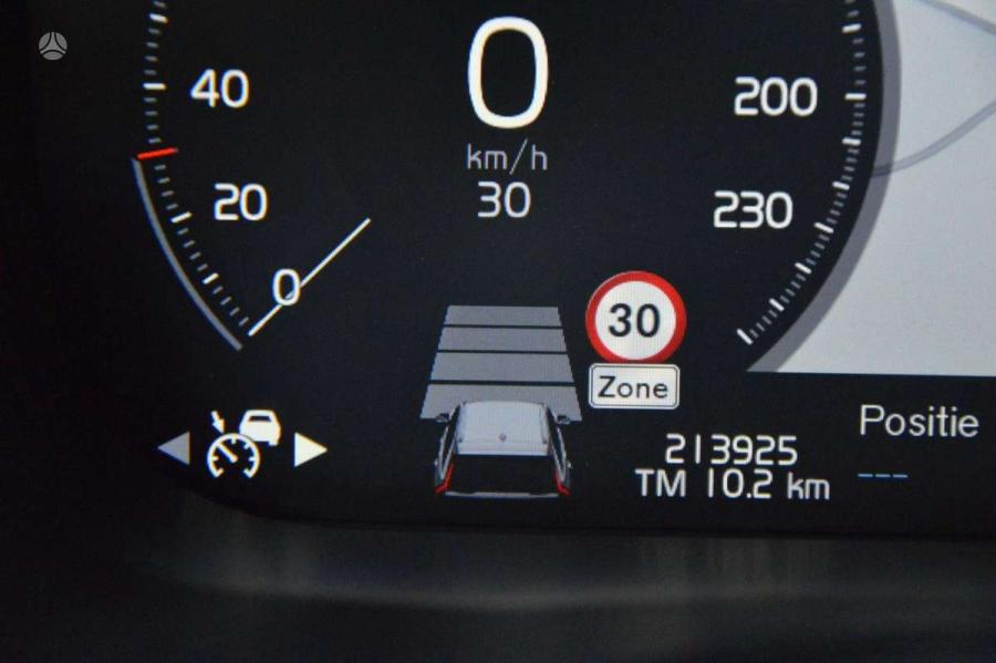 Melns Volvo XC60 2019 Kauņa, ar dzinēja tilpumu 2.00 L un nobraukumu 214 tūkst. km par 19999 €, foto 12 vietnē AUTOMOTO.COM.LV