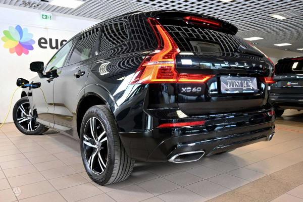 Melns Volvo XC60 2020 Tallina, ar dzinēja tilpumu 0.00 L un nobraukumu 84 tūkst. km par 35890 €, foto 3 vietnē AUTOMOTO.COM.LV