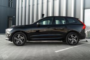 Melns Volvo XC60 2020 Viļņa, ar dzinēja tilpumu 2.00 L un nobraukumu 169 tūkst. km par 27000 €, foto 2 vietnē AUTOMOTO.COM.LV