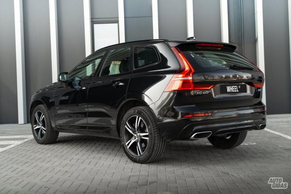 Melns Volvo XC60 2020 Viļņa, ar dzinēja tilpumu 2.00 L un nobraukumu 169 tūkst. km par 27000 €, foto 3 vietnē AUTOMOTO.COM.LV