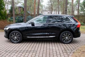 Black Volvo XC60 2020 in Tallinn, with an engine capacity of 2.00 L and mileage of 61 thousand km for 35990 €, photo 5 on AUTOMOTO.COM.LV