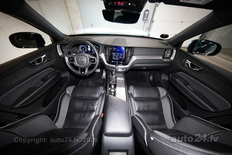 Melns Volvo XC60 2020 Tallina, ar dzinēja tilpumu 2.00 L un nobraukumu 146 tūkst. km par 24990 €, foto 10 vietnē AUTOMOTO.COM.LV