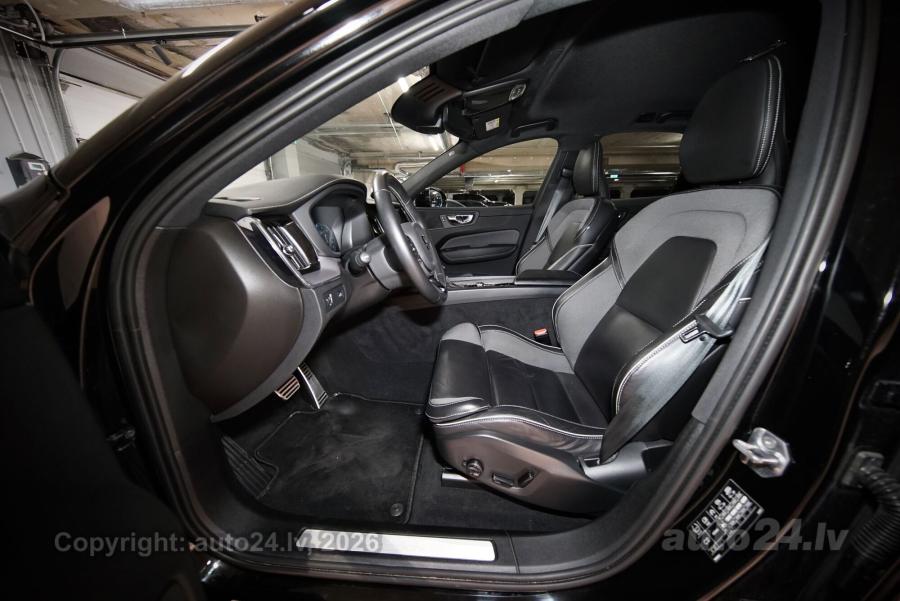 Melns Volvo XC60 2020 Tallina, ar dzinēja tilpumu 2.00 L un nobraukumu 146 tūkst. km par 24990 €, foto 11 vietnē AUTOMOTO.COM.LV