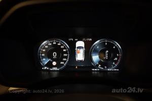 Melns Volvo XC60 2020 Tallina, ar dzinēja tilpumu 2.00 L un nobraukumu 146 tūkst. km par 24990 €, foto 17 vietnē AUTOMOTO.COM.LV