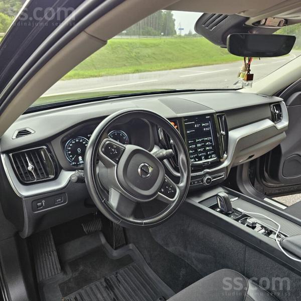 Melns Volvo XC60 2020 Jēkabpils, ar dzinēja tilpumu 2.00 L un nobraukumu 199 tūkst. km par 19000 €, foto 8 vietnē AUTOMOTO.COM.LV