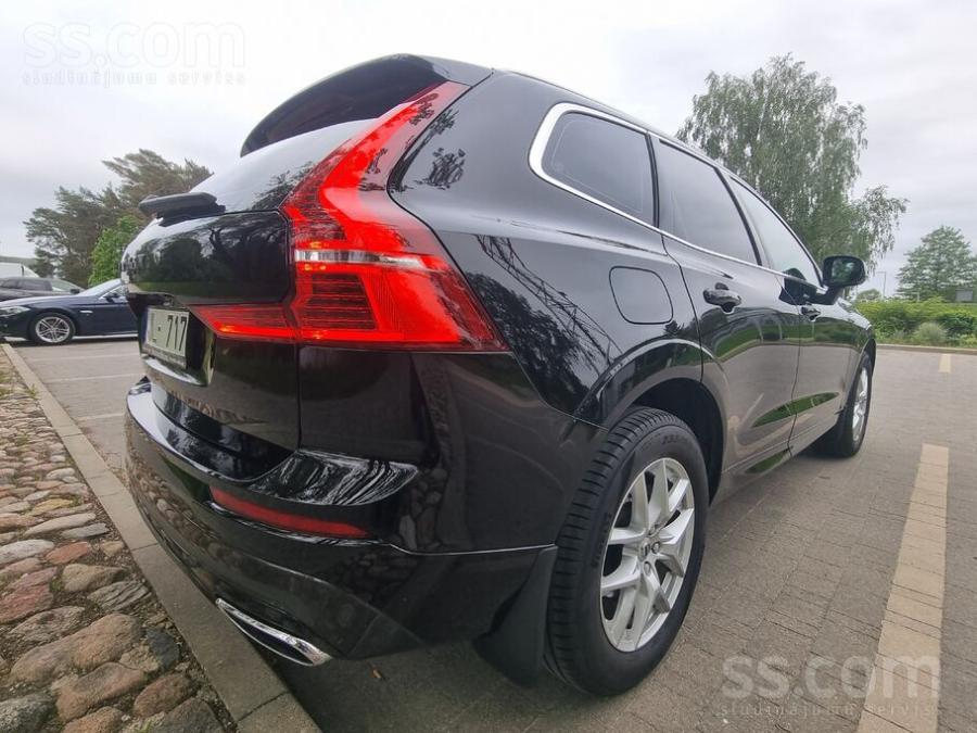 Black Volvo XC60 2020 in Riga, with an engine capacity of 2.00 L and mileage of 170 thousand km for 24450 €, photo 7 on AUTOMOTO.COM.LV