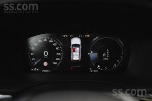 Melns Volvo XC60 2020 Jelgava, ar dzinēja tilpumu 2.00 L un nobraukumu 176 tūkst. km par 24500 €, foto 19 vietnē AUTOMOTO.COM.LV
