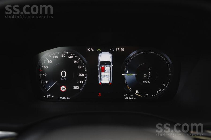Melns Volvo XC60 2020 Jelgava, ar dzinēja tilpumu 2.00 L un nobraukumu 176 tūkst. km par 24500 €, foto 19 vietnē AUTOMOTO.COM.LV