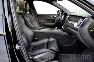 Melns Volvo XC60 2020 Tukums, ar dzinēja tilpumu 2.00 L un nobraukumu 210 tūkst. km par 23490 €, foto 30 vietnē AUTOMOTO.COM.LV