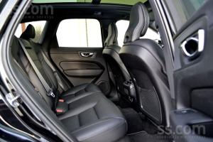 Melns Volvo XC60 2020 Tukums, ar dzinēja tilpumu 2.00 L un nobraukumu 210 tūkst. km par 23490 €, foto 32 vietnē AUTOMOTO.COM.LV