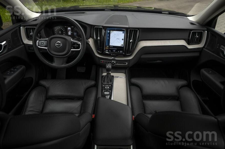 Melns Volvo XC60 2020 Jelgava, ar dzinēja tilpumu 2.00 L un nobraukumu 0 tūkst. km par 25500 €, foto 14 vietnē AUTOMOTO.COM.LV