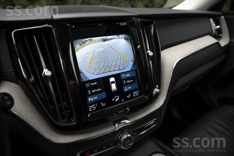 Melns Volvo XC60 2020 Jelgava, ar dzinēja tilpumu 2.00 L un nobraukumu 0 tūkst. km par 25500 €, foto 25 vietnē AUTOMOTO.COM.LV