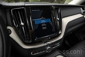 Melns Volvo XC60 2020 Jelgava, ar dzinēja tilpumu 2.00 L un nobraukumu 0 tūkst. km par 25500 €, foto 26 vietnē AUTOMOTO.COM.LV