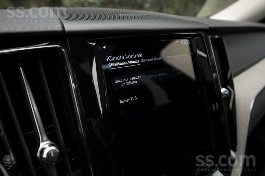 Melns Volvo XC60 2020 Jelgava, ar dzinēja tilpumu 2.00 L un nobraukumu 0 tūkst. km par 25500 €, foto 31 vietnē AUTOMOTO.COM.LV