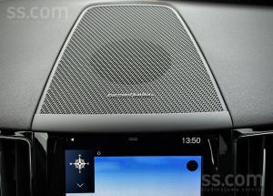 Черный Вольво ХС60 2020 в Рига, объемом двигателя 2.00 л и пробегом 228 тыс. км за 24300 €, фото 19 на AUTOMOTO.COM.LV
