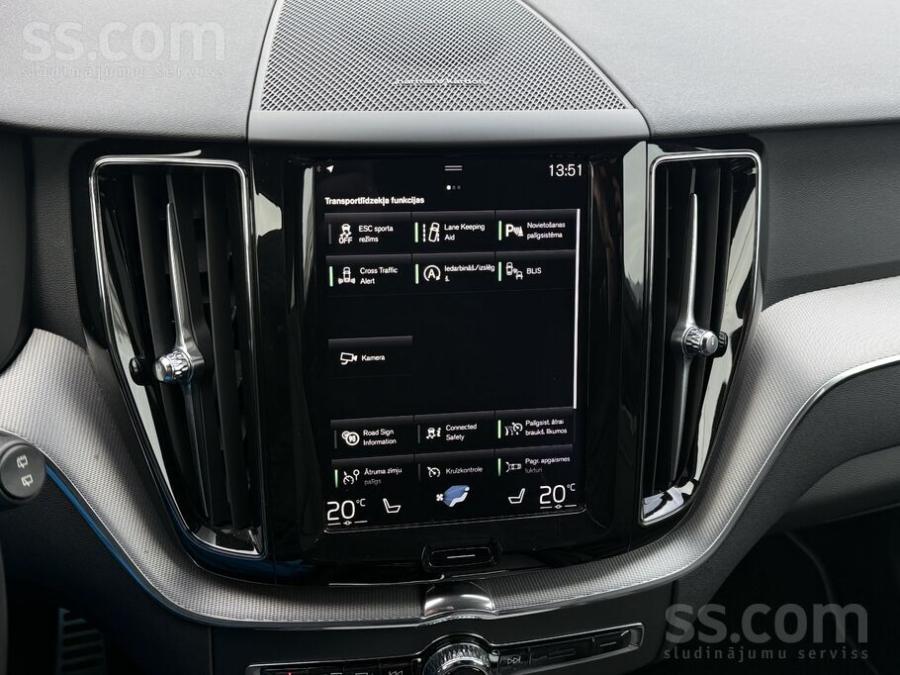 Черный Вольво ХС60 2020 в Рига, объемом двигателя 2.00 л и пробегом 228 тыс. км за 24300 €, фото 26 на AUTOMOTO.COM.LV